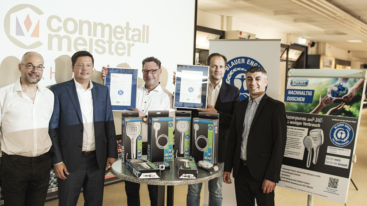 Grund zum Feiern: Urkundenübergaben für vier umweltschonende Produkte ...